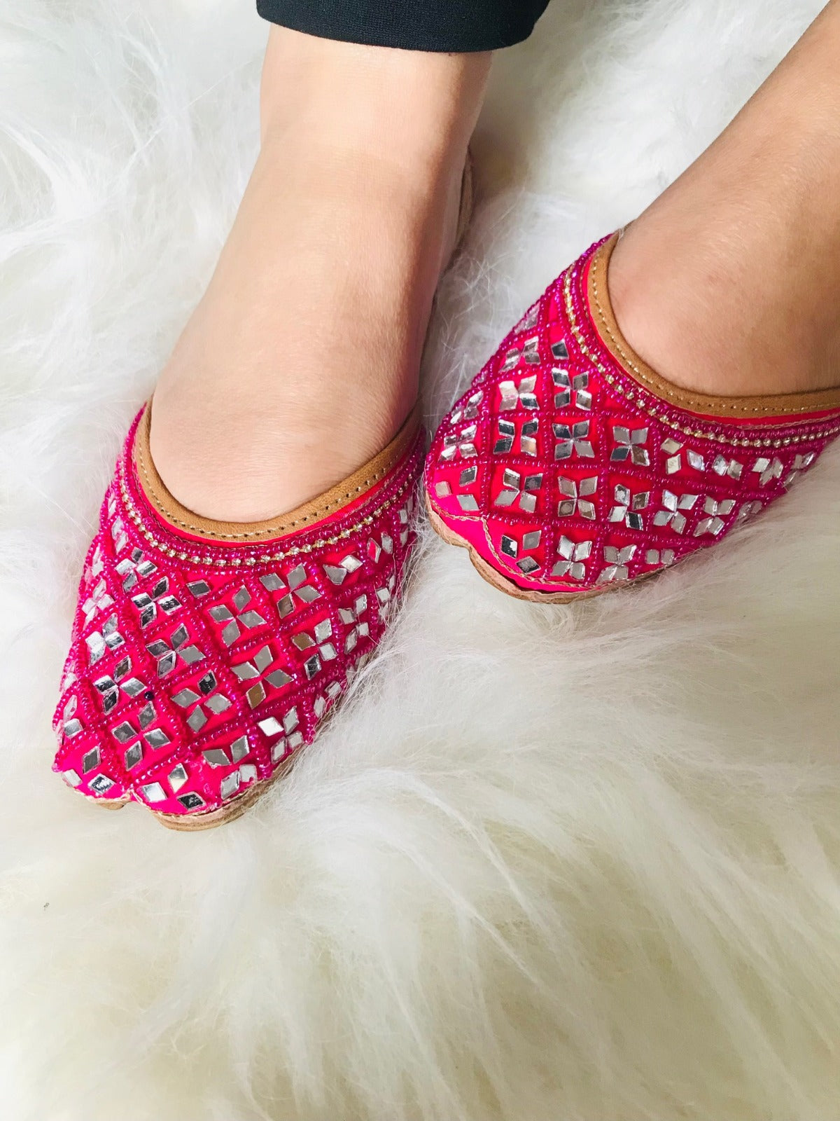 DESI COLOUR Ethnic Juttis for Women, Men & Kids for Diwali & marriage ...